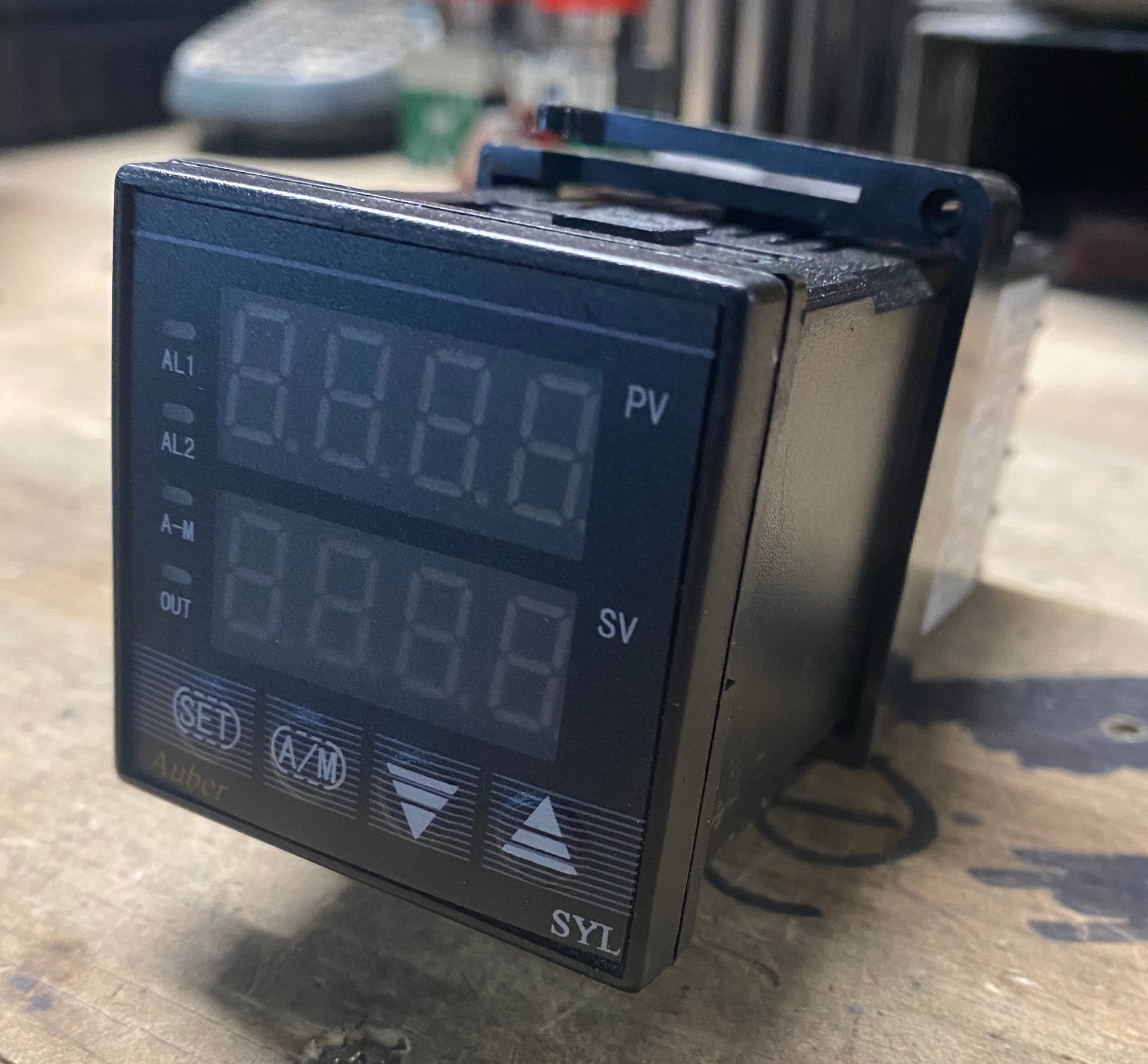 PID (Temp Controller) W/Relay Output – Davenport Custom Coating